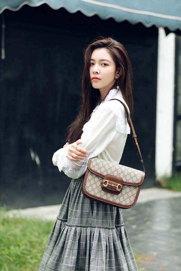 Túi Gucci Hồ Ngọc Hà chính hãng giá bao nhiêu?