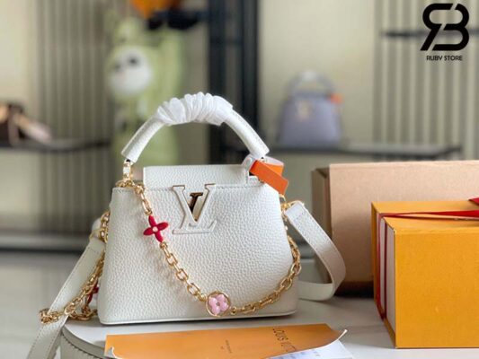 Túi LV Capucines Mini Snow White Monogram Chain Taurillon best quality